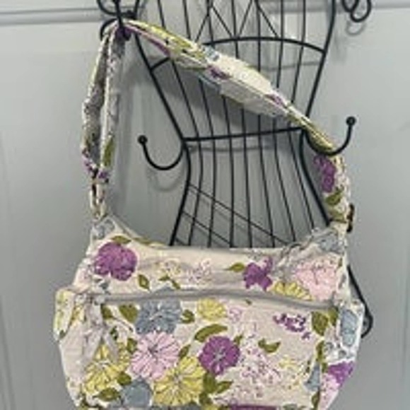 Vera Bradley | Bags | Vera Bradley Shoulder Bag In Watercolor Print ...